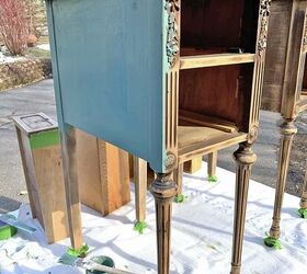 3 Expert Tips for Decorating With Chippy Painted Pieces | Redesign