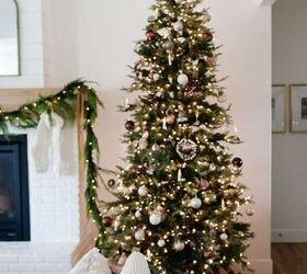 How to Decorate Your Christmas Tree Like a Pro | Redesign